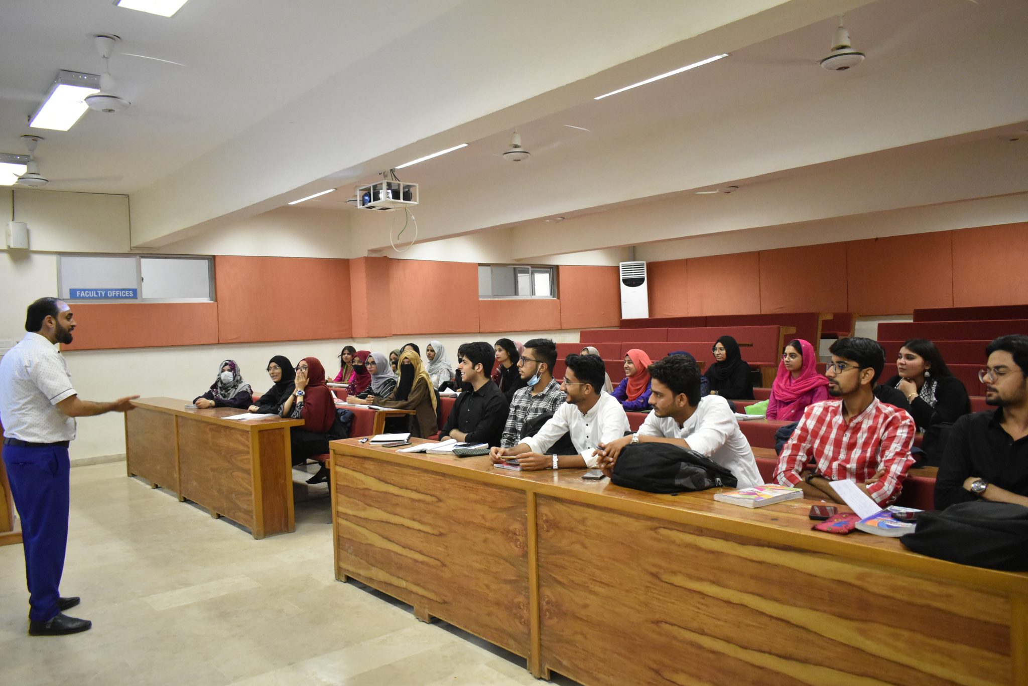 Lecture Halls & Saminar Rooms – JMDC
